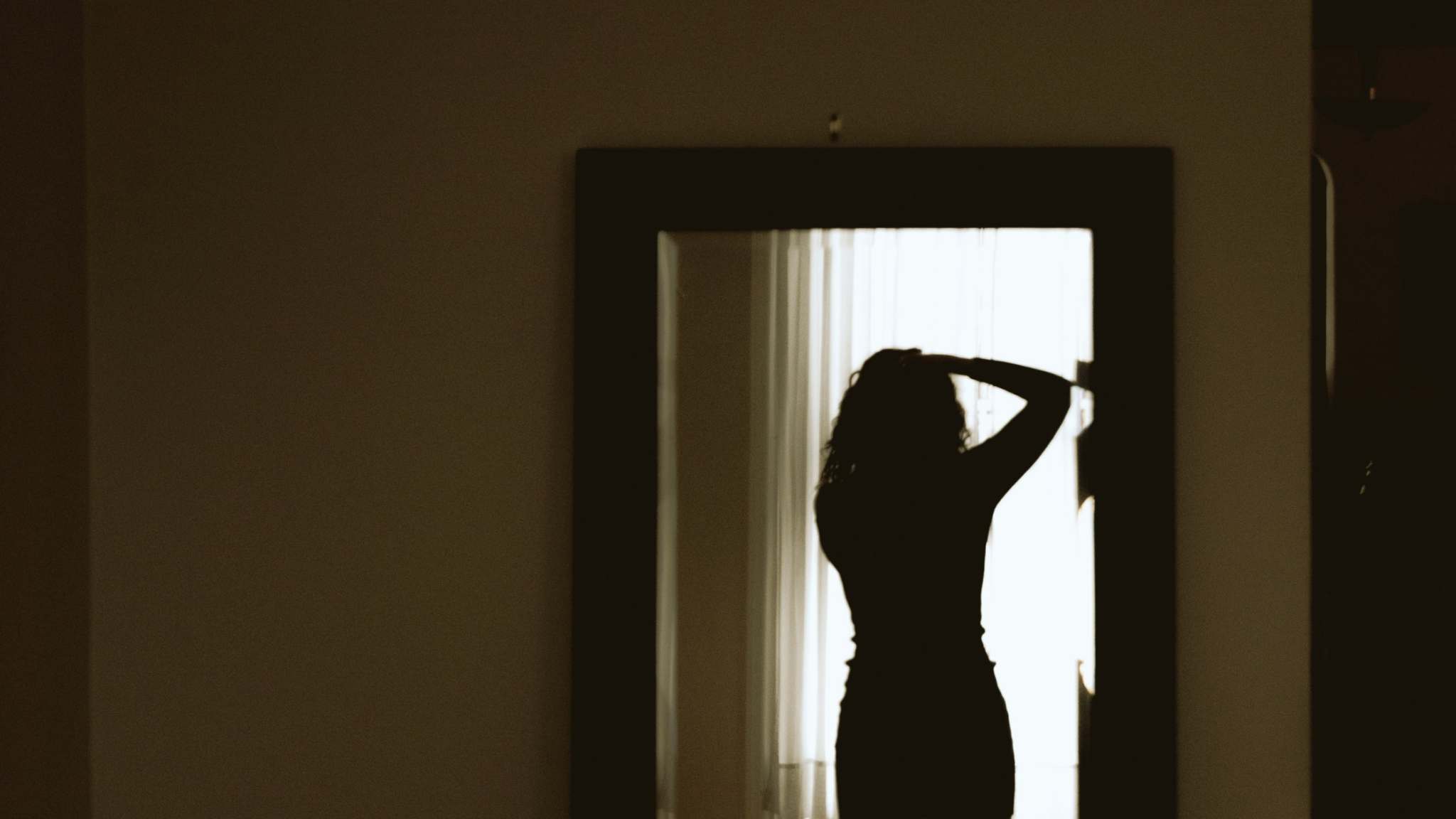 Shadow Self: How Knowing Your Dark Side Can Help You In Life - MindOwl